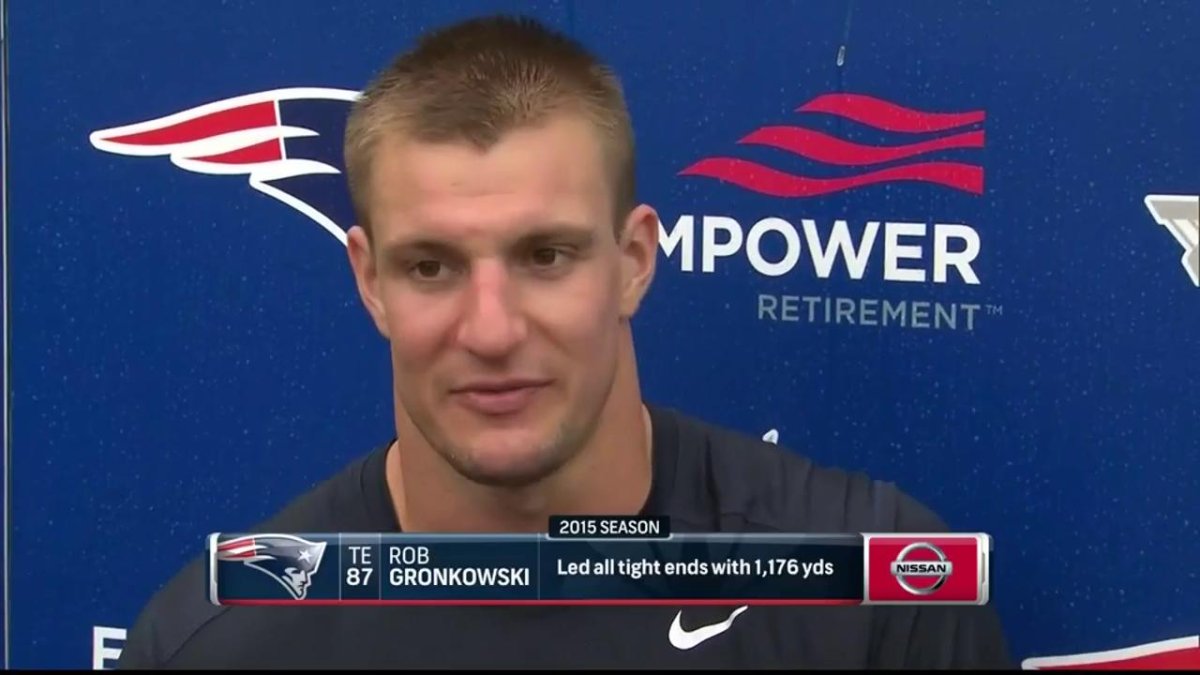 Despite the weather, Gronk changed the energy of practice – NBC Sports ...