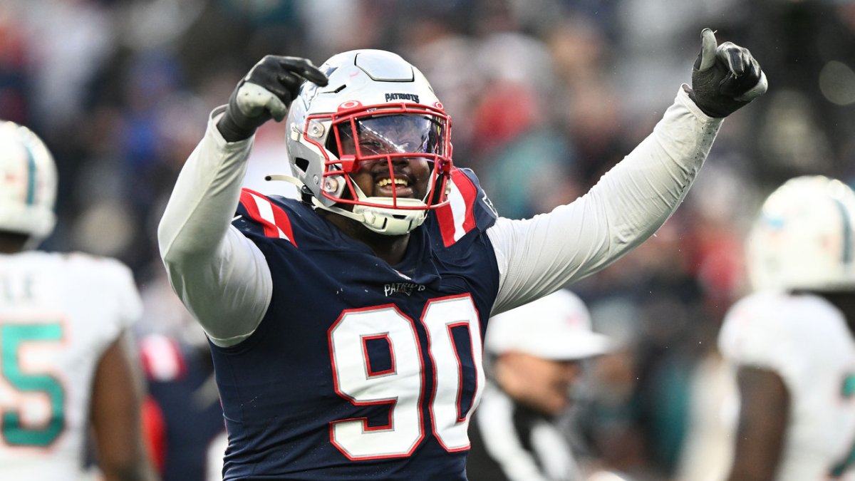 Patriots Report Card: Defense passes with flying colors vs. Dolphins ...