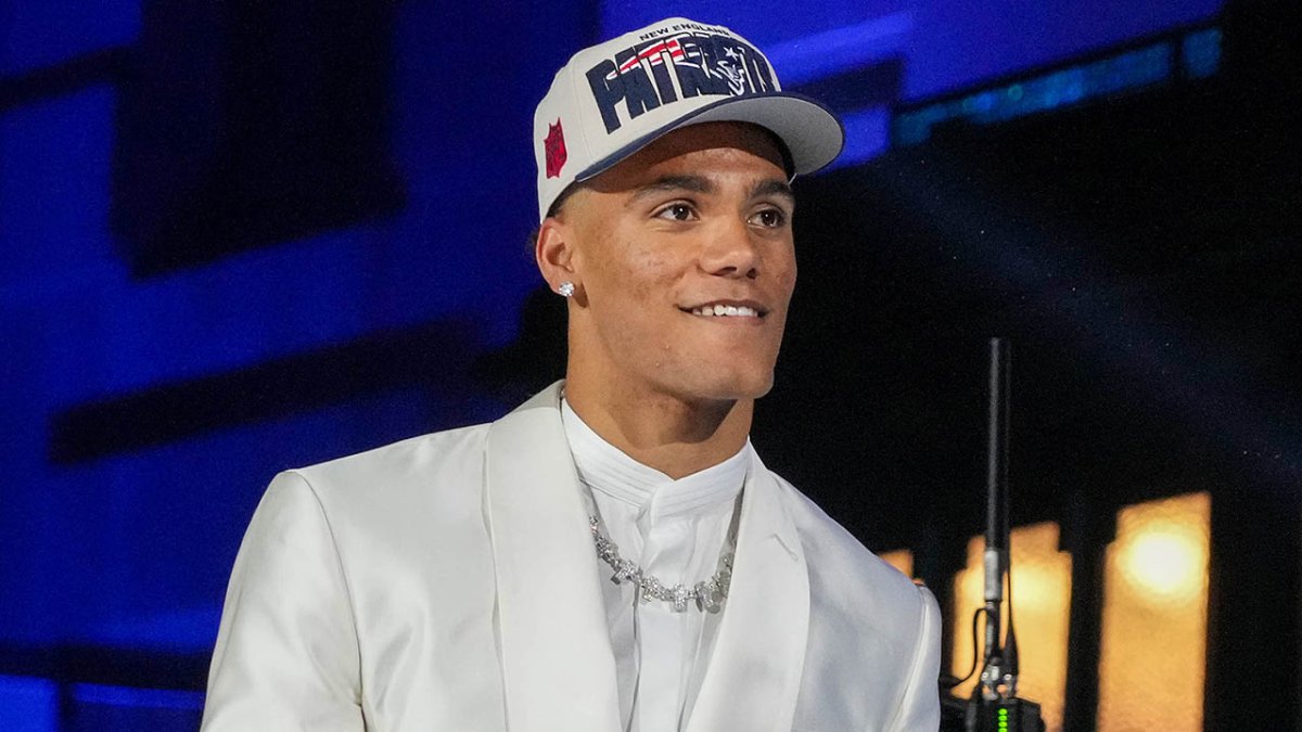 Patriots players seem to love team’s Christian Gonzalez draft pick ...