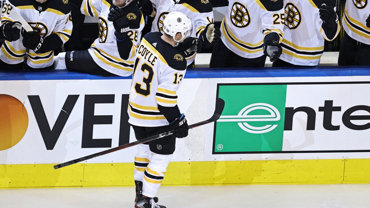 Watch Charlie Coyle score first goal in Bruins-Lightning Game 1 on ...