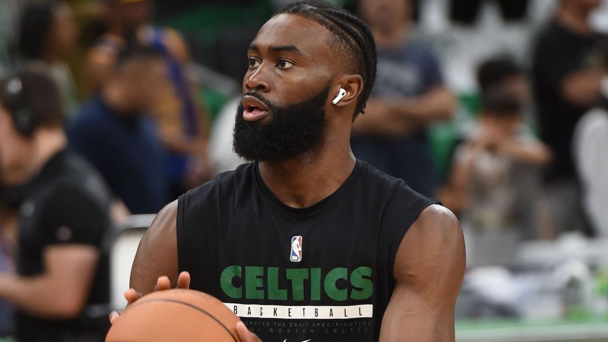Celtics’ Jaylen Brown shares video of wild underwater pool workout ...