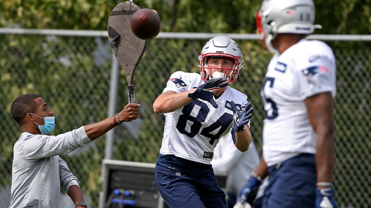 NFL Rumors: Patriots host ex-Division III star Mason Kinsey for workout ...