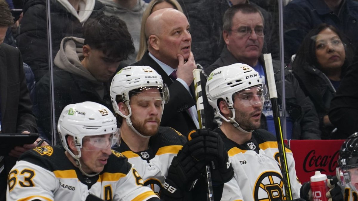 Bruins head coach Jim Montgomery reveals his message to team at All ...