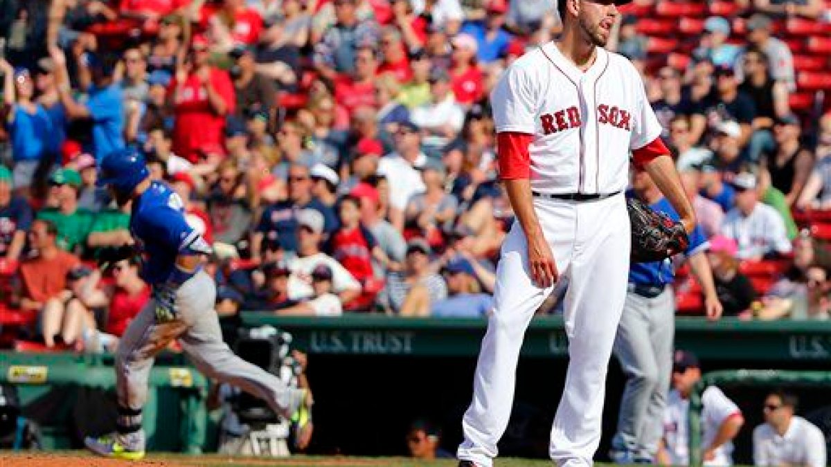 Notes: Barnes takes the blame in extra-inning loss – NBC Sports Boston