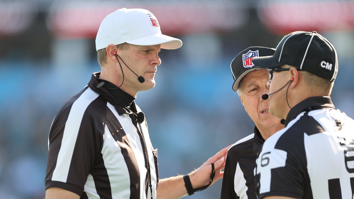 NFL urges refs to target illegal contact fouls for 2022 season – NBC ...