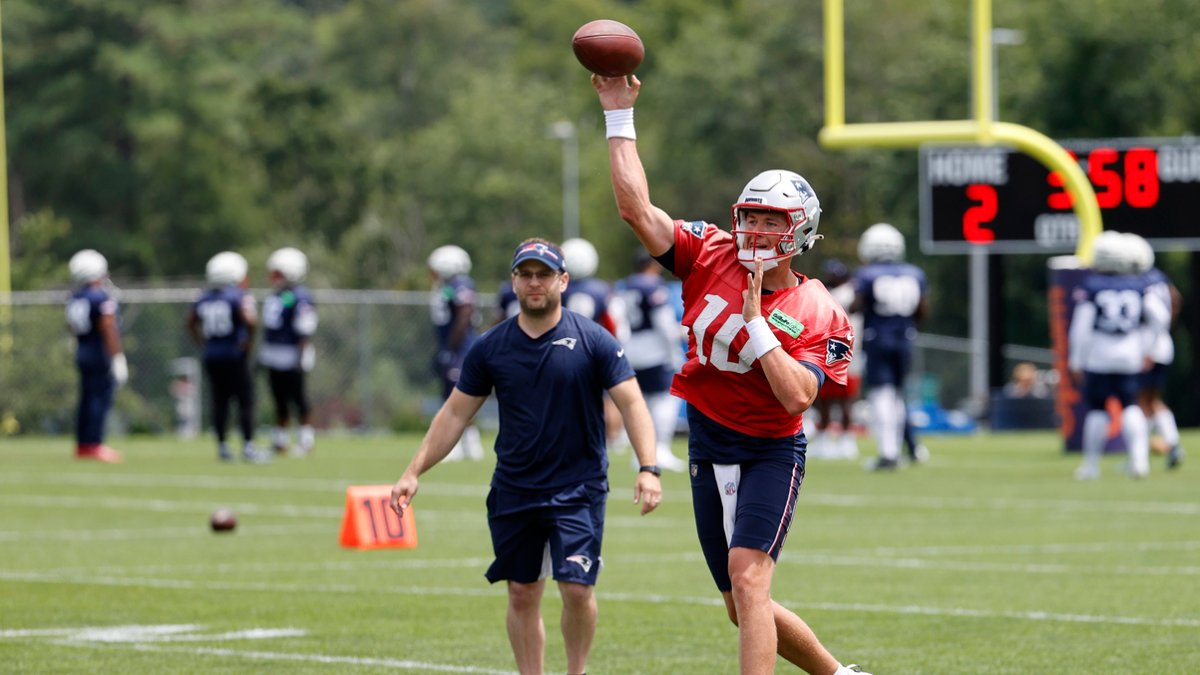 The Mac Jones Report: Quick-game passing not going anywhere for ...