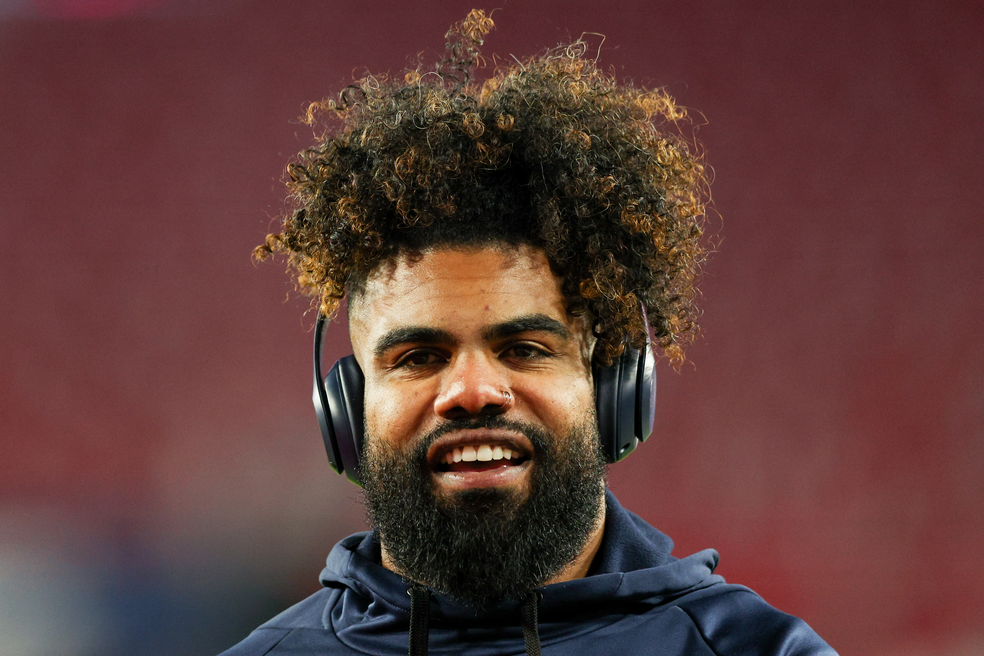 Ezekiel Elliott already looking like a valuable addition for Patriots ...