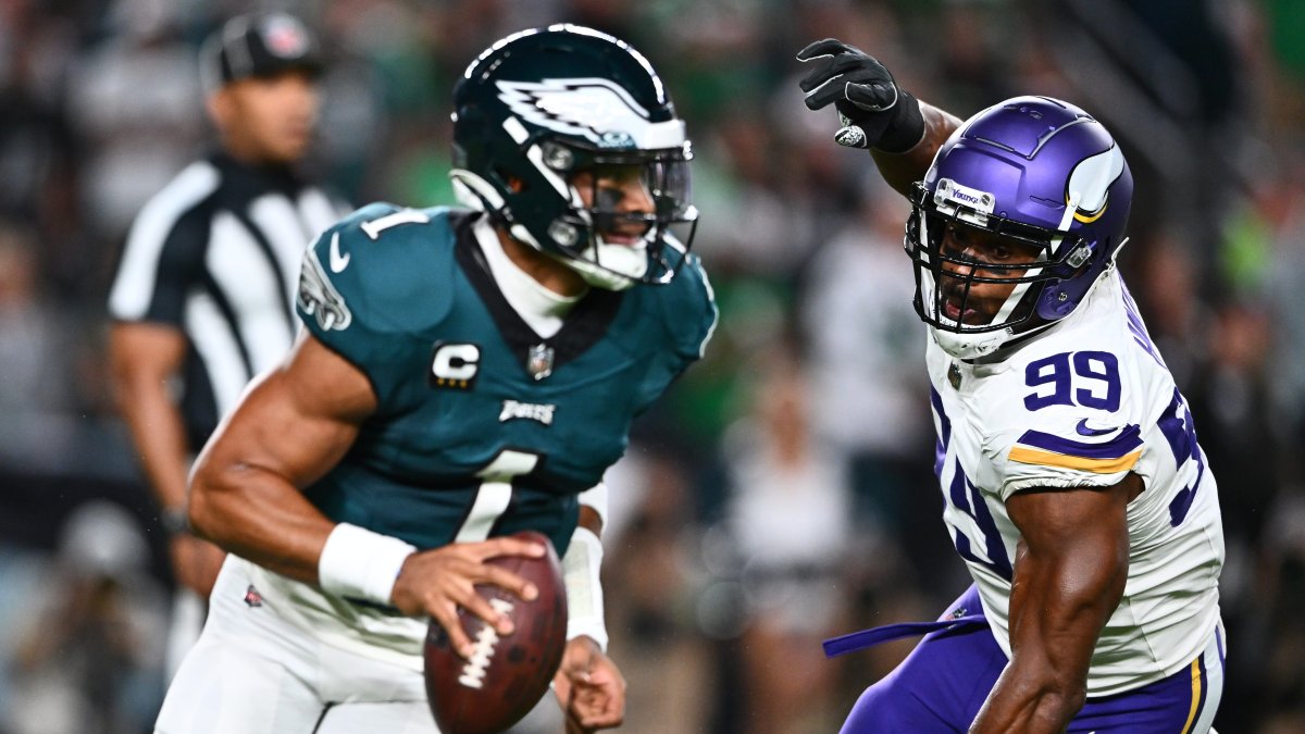5 standout players from Eagles’ 34-28 win vs. Vikings – NBC Sports Boston