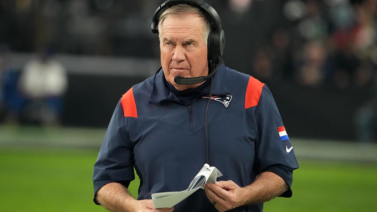 Ex-NFL GM explains Bill Belichick’s Warren Buffett-like approach with ...