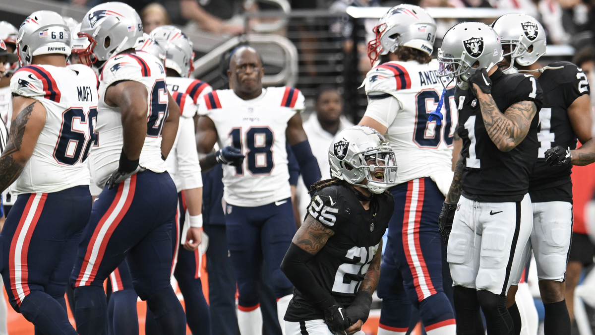 Raiders staffer points out concerningly ‘different’ vibe with Patriots ...