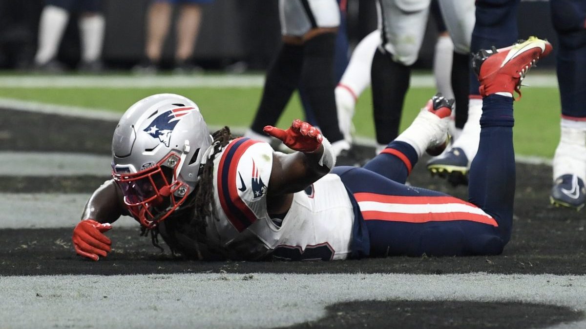 Patriots Stock Watch: Rhamondre Stevenson a bright spot in loss to ...