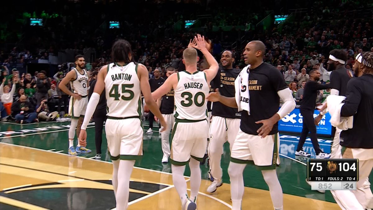 WATCH: Sam Hauser with a MUST-SEE putback dunk vs. Chicago Bulls – NBC ...