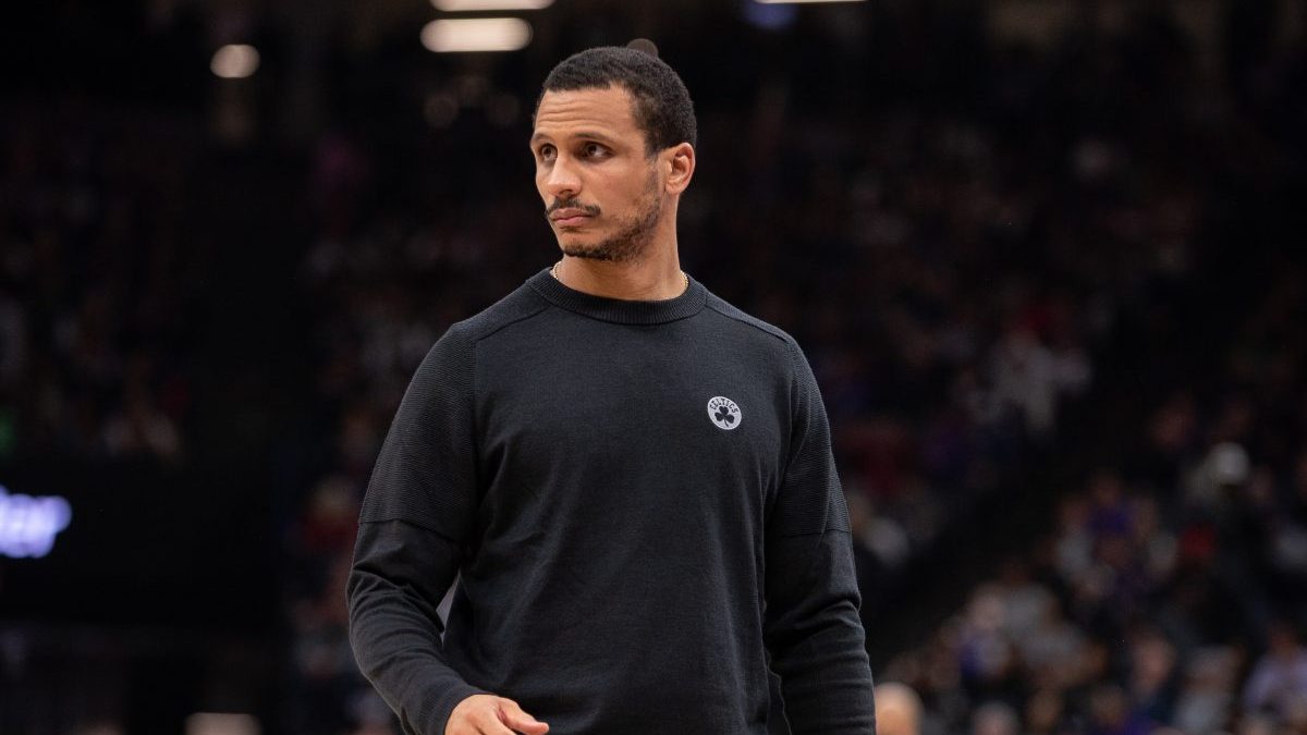 WATCH: Mic’d-up Joe Mazzulla leads Celtics practice – NBC Sports Boston