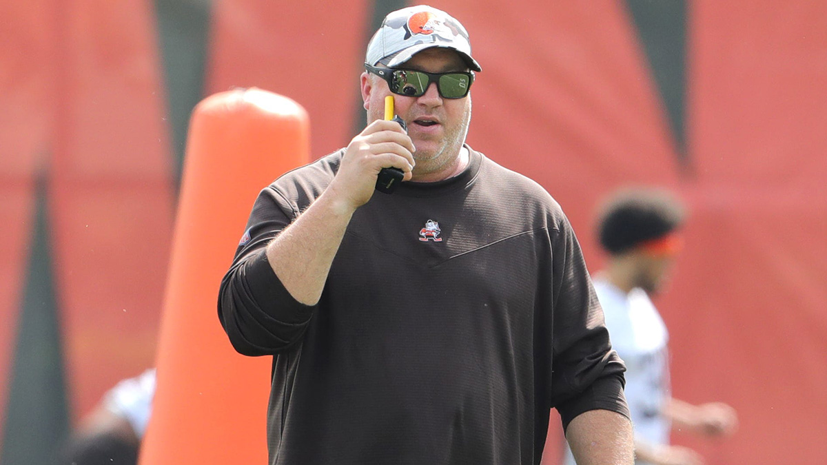 What Alex Van Pelt brings to Patriots as new offensive coordinator ...