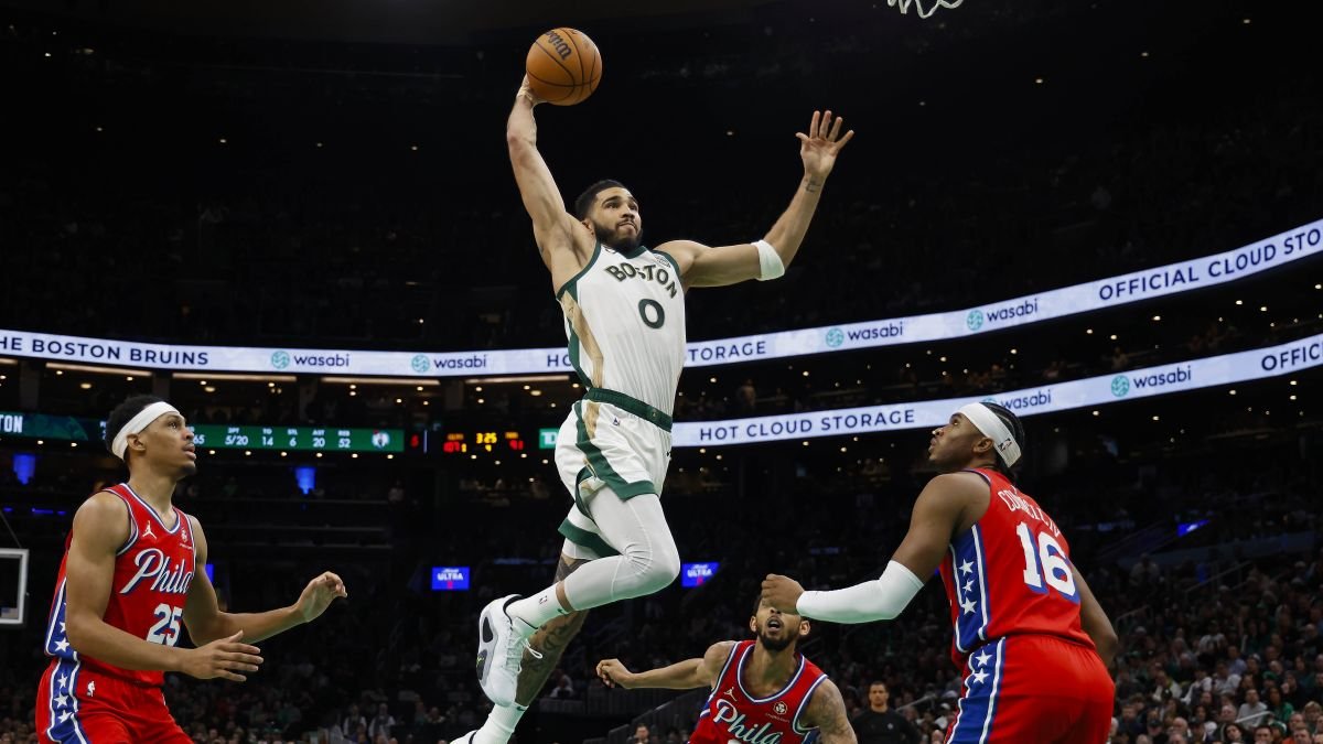 Celtics-Sixers takeaways: Jayson Tatum, Jaylen Brown dominate as C’s extend win streak – NBC ...