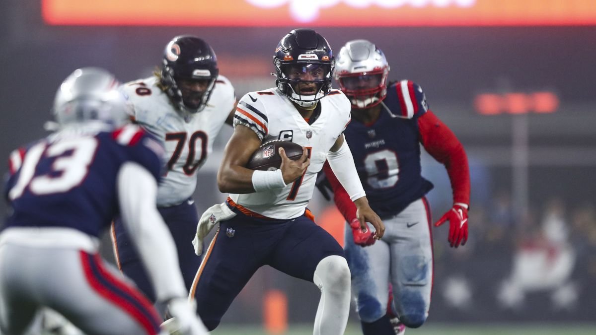 Choose Your Patriots QB: Is a Justin Fields trade the right move? – NBC ...