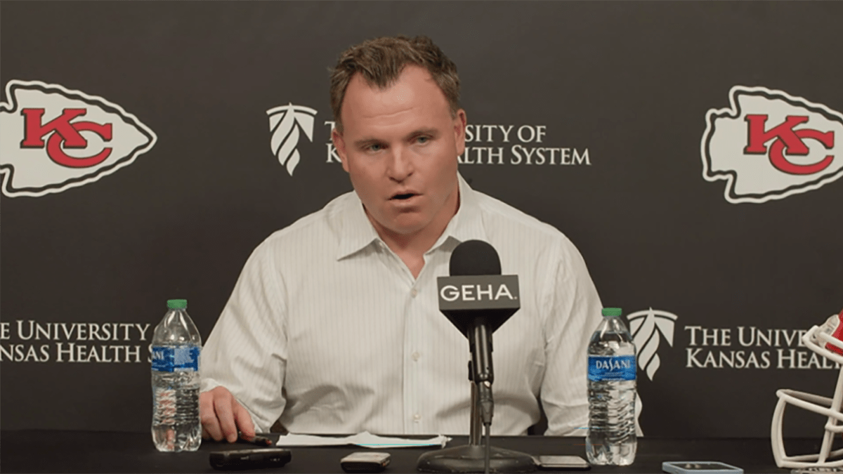 Are Patriots planning to seek more front-office help via external ...