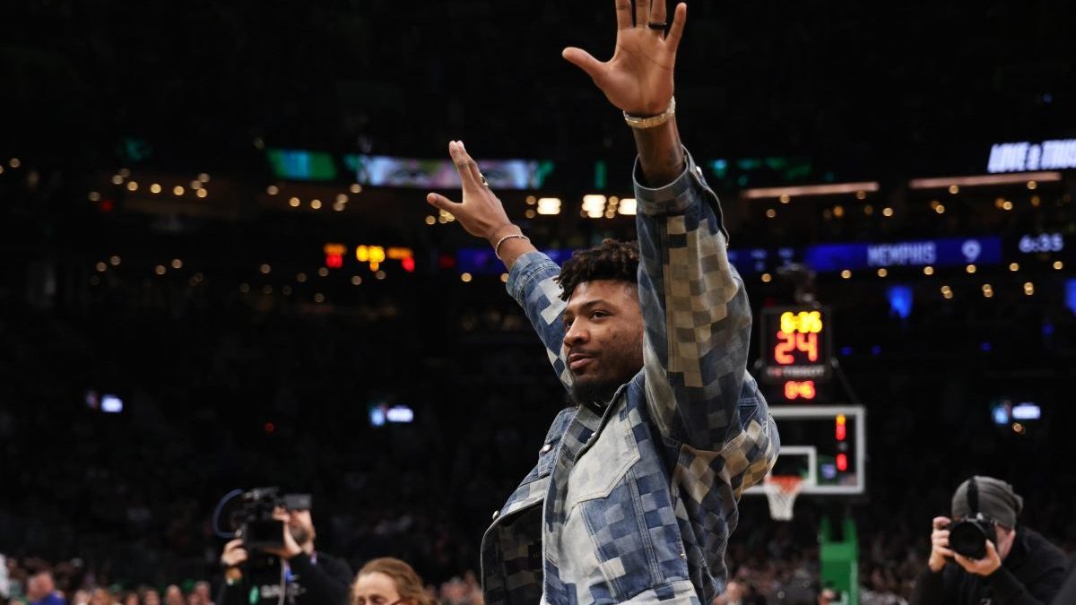 Marcus Smart opens up about emotional return to Boston, trade to ...