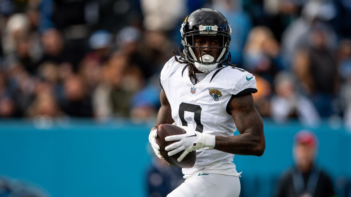 Report: How Patriots’ offer to Calvin Ridley compared to Titans ...