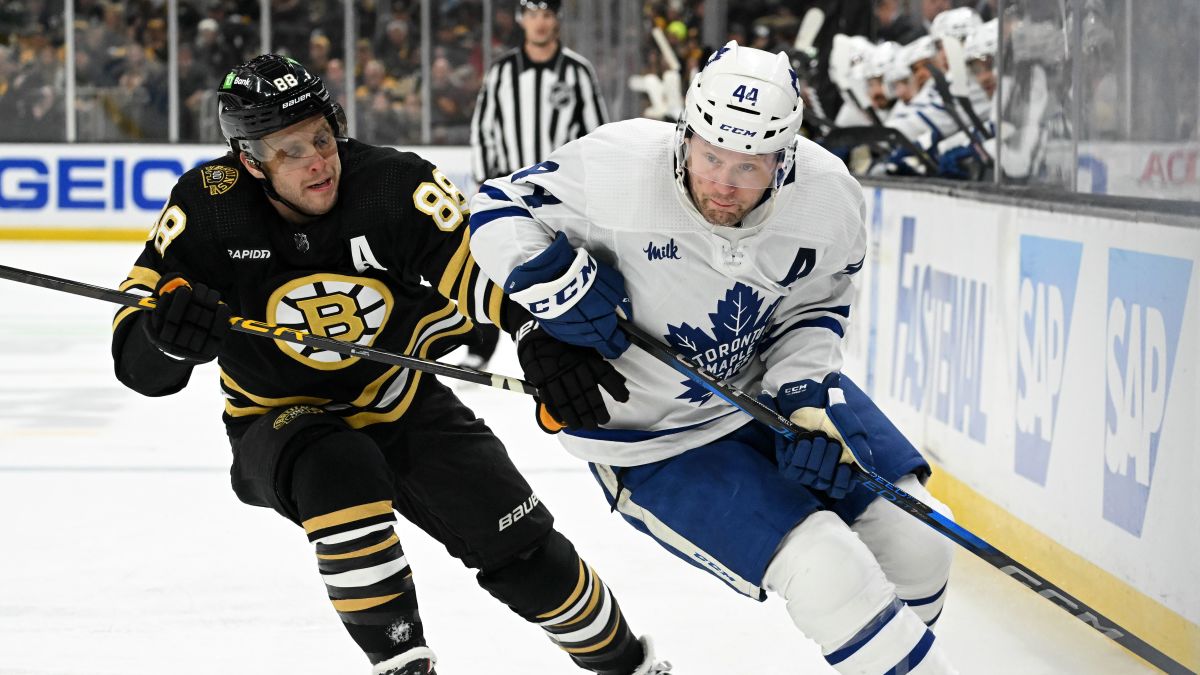 Bruins vs. Leafs Game 3 lineup: Projected lines, pairings, goalies ...