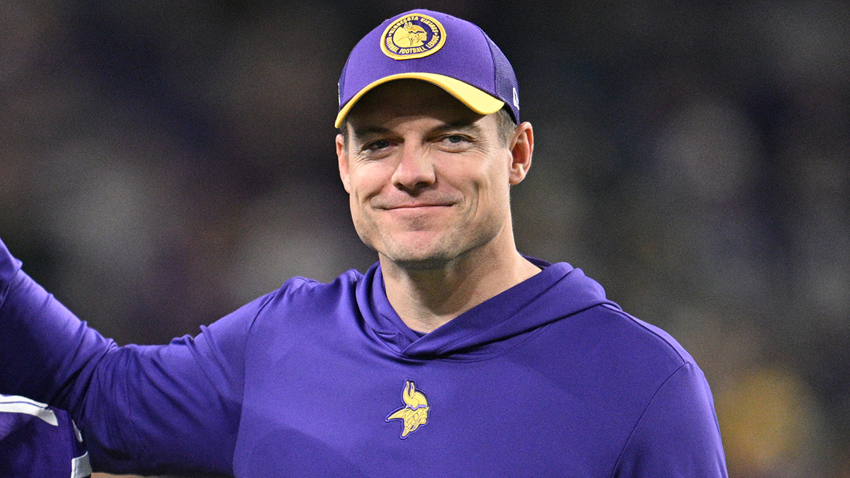 Vikings’ Kevin O’Connell jokes about trading for Patriots’ No. 3 draft ...