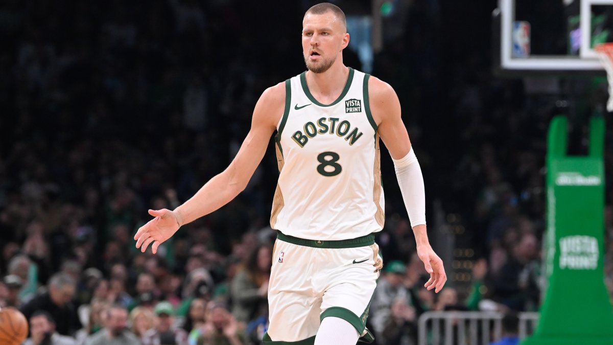 Maxwell shares ‘inside information’ on the latest with Porzingis – NBC ...