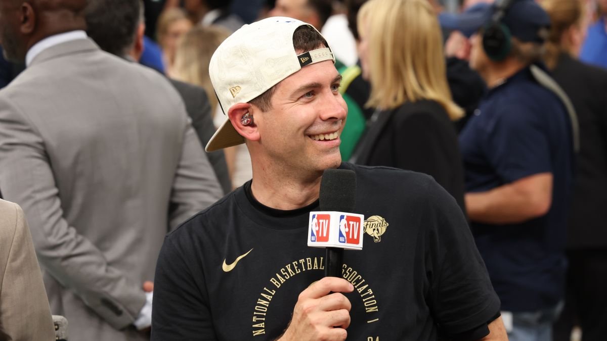 Sam Hauser contract continues Brad Stevens’ quest to extend Celtics ...