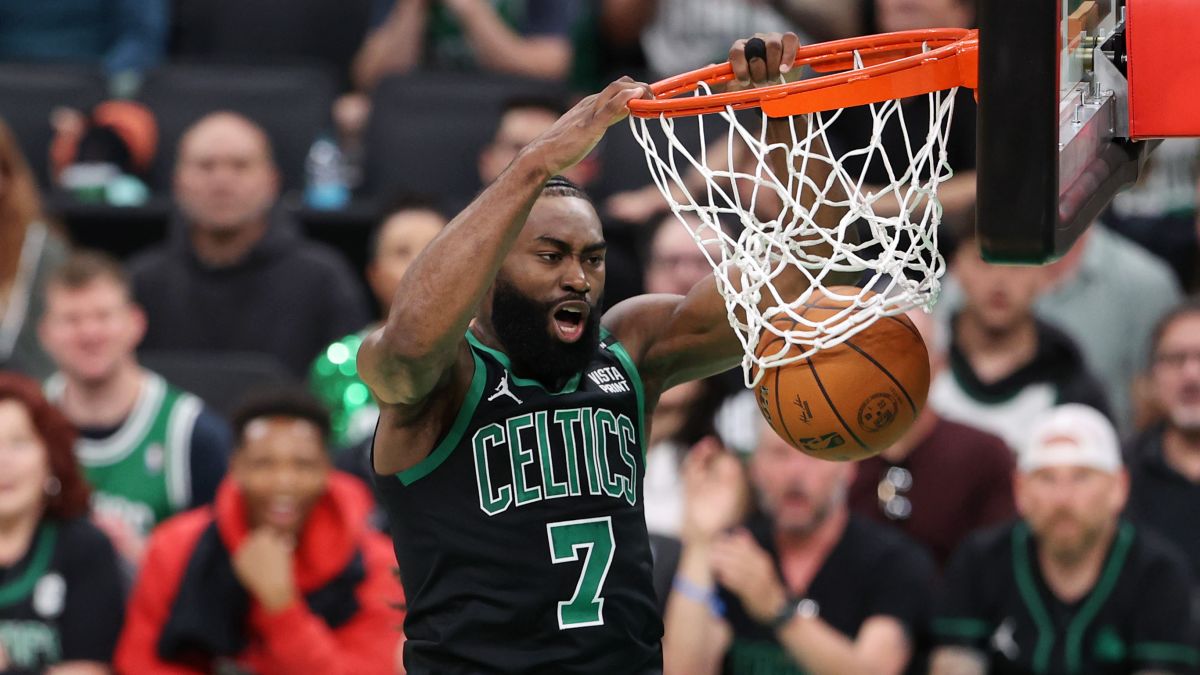 Shaquille O’Neal gives wise advice to Jaylen Brown during NBA Finals ...