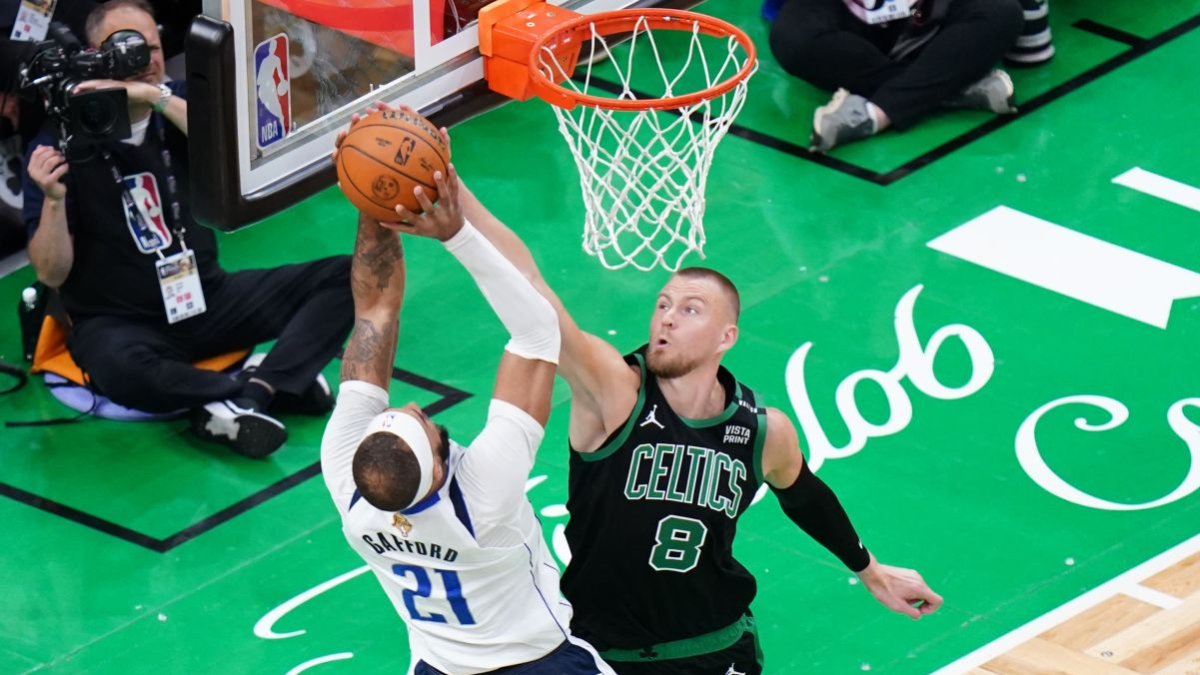 Kristaps Porzingis injury: Celtics star gives update on Game 3 status – NBC Sports Boston
