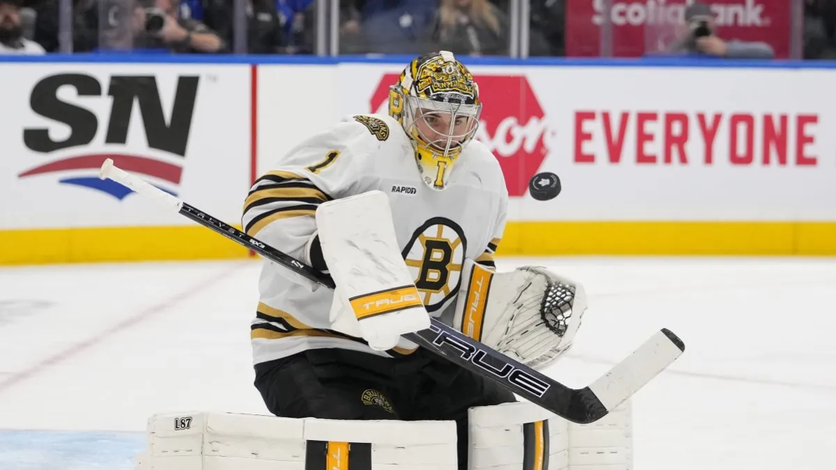 Bruins goalie Jeremy Swayman signs eight-year, $66 million contract ...