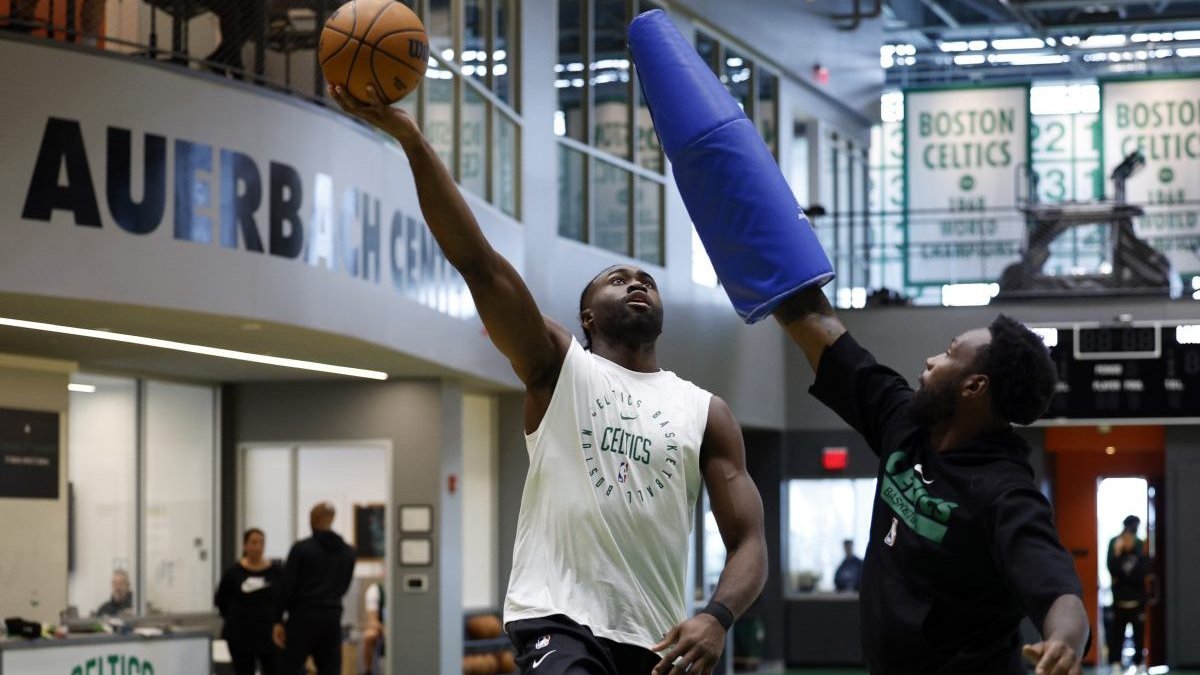 Jaylen Brown: ‘Psycho’ Joe Mazzulla leading tough training camp – NBC ...