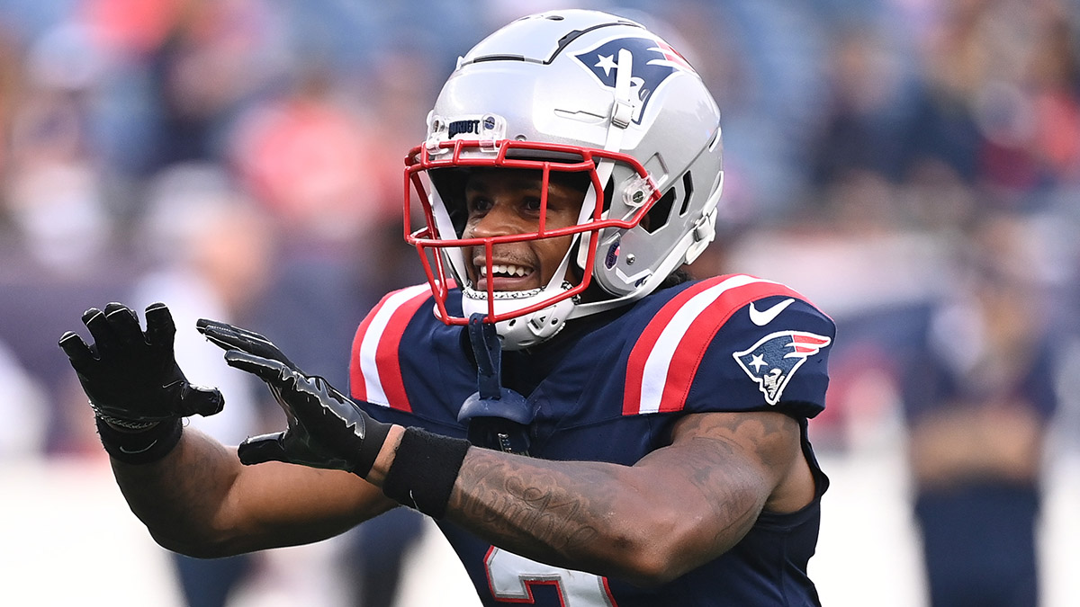 Patriots must find ways to get DeMario Douglas the ball after two tough ...