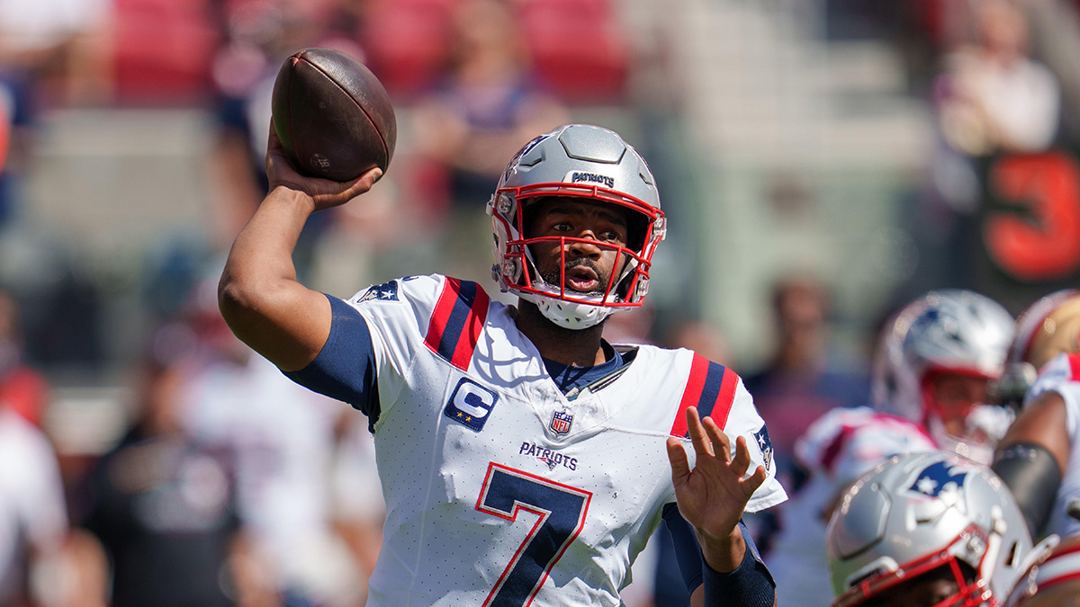 Ted Johnson: Jacoby Brissett was ‘a detriment’ to Patriots in Week 4 ...