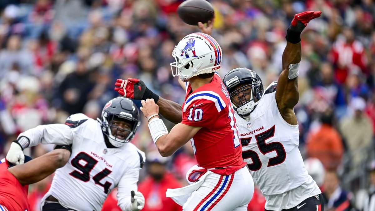 WATCH: Drake Maye’s first NFL TD pass is a 40-yard beauty – NBC Sports ...