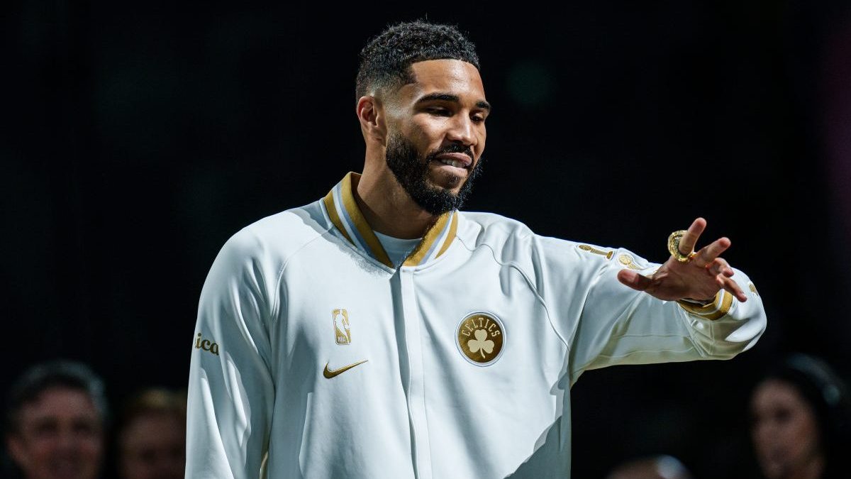 How Celtics reacted to receiving 2024 NBA championship rings – NBC ...