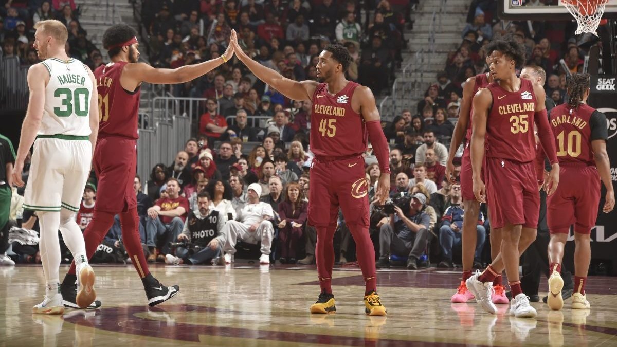 Celtics-Cavaliers recap: Donovan Mitchell helps Cleveland maintain top spot in East – NBC Sports ...