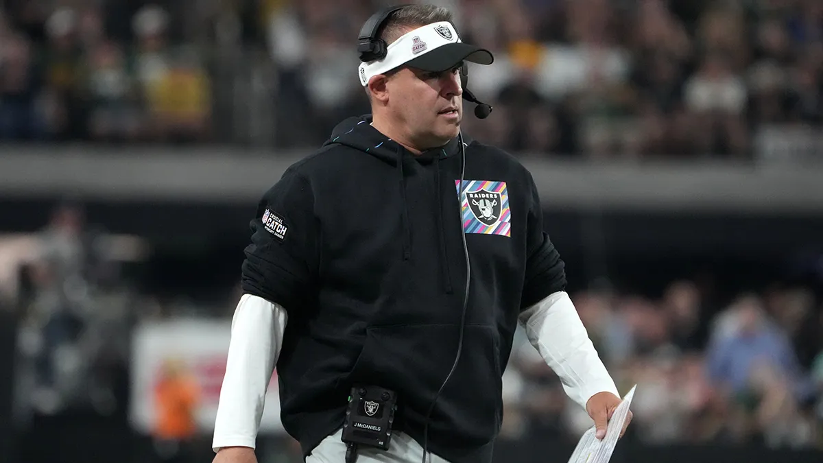 What Josh McDaniels’ contract could look like as Patriots offensive ...