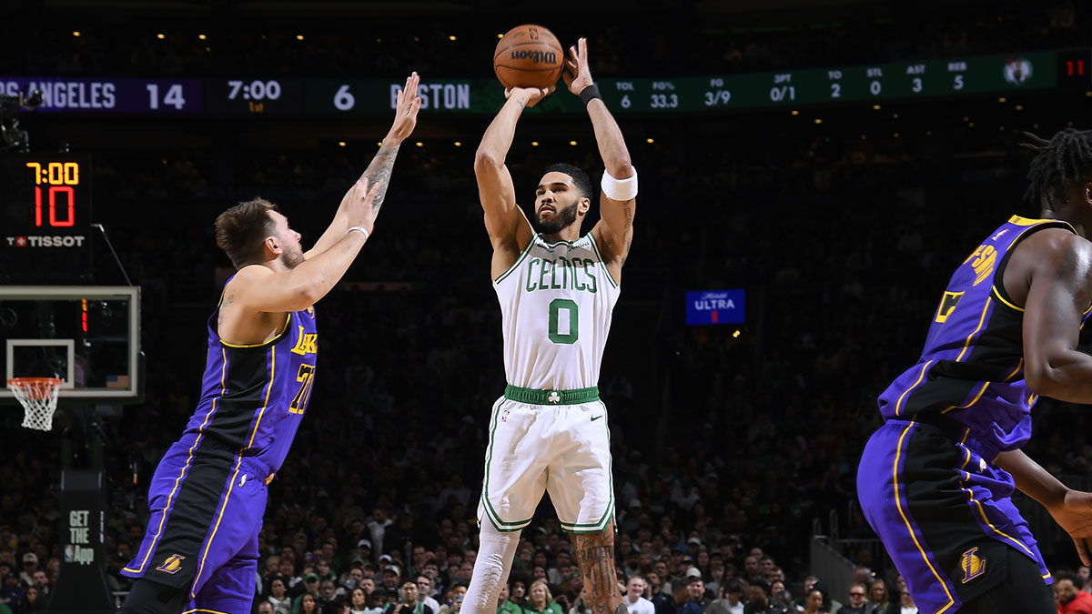 Celtics-Lakers recap: Jayson Tatum’s 40 points leads C’s to 111-101 win – NBC Sports Boston