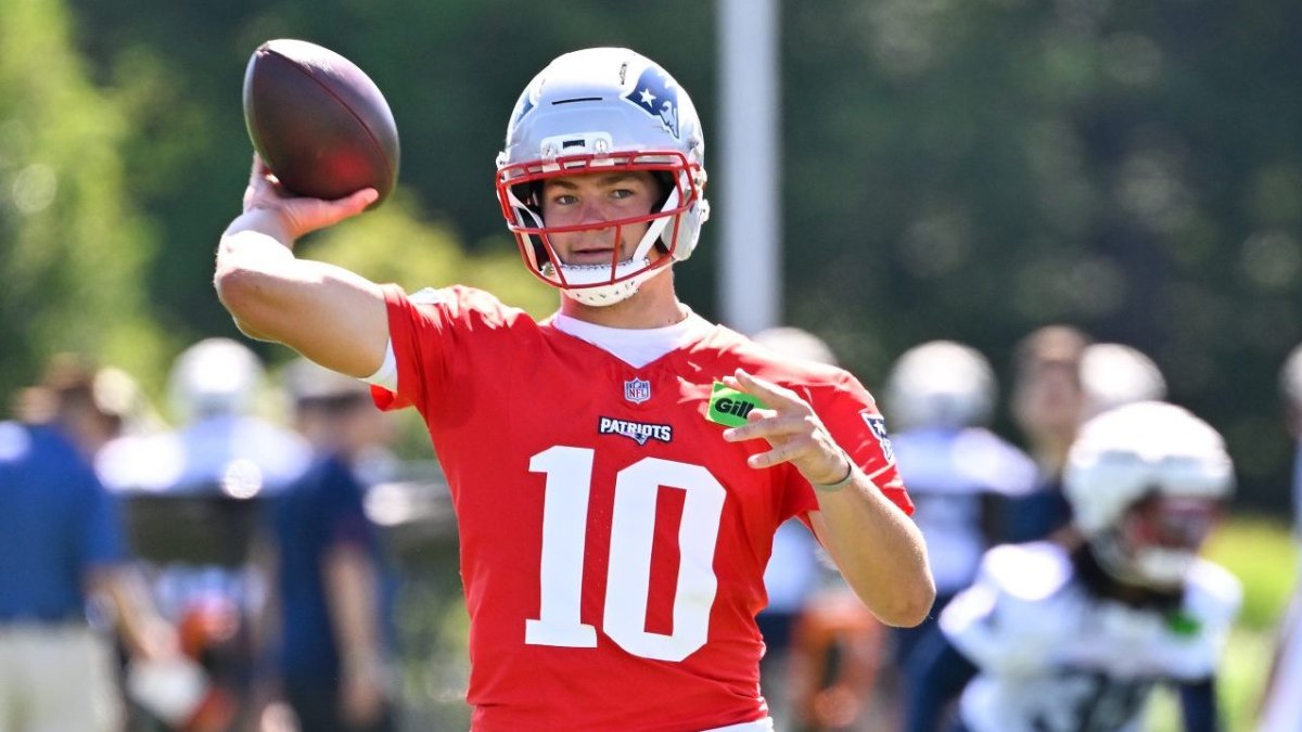 Drake Maye Watch: Patriots offense goes big-game hunting on Day 4 of camp – NBC Sports Boston