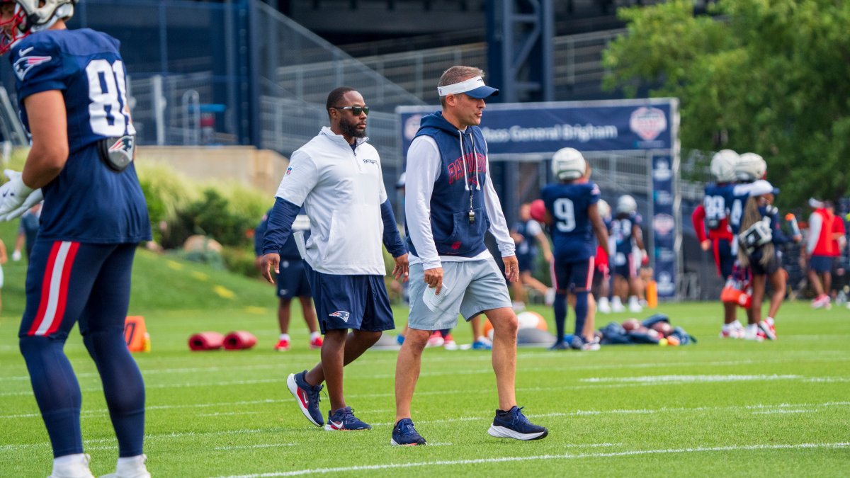 Hoyer talks McDaniels’ game plan vs. Raiders: “Josh knows that team ...