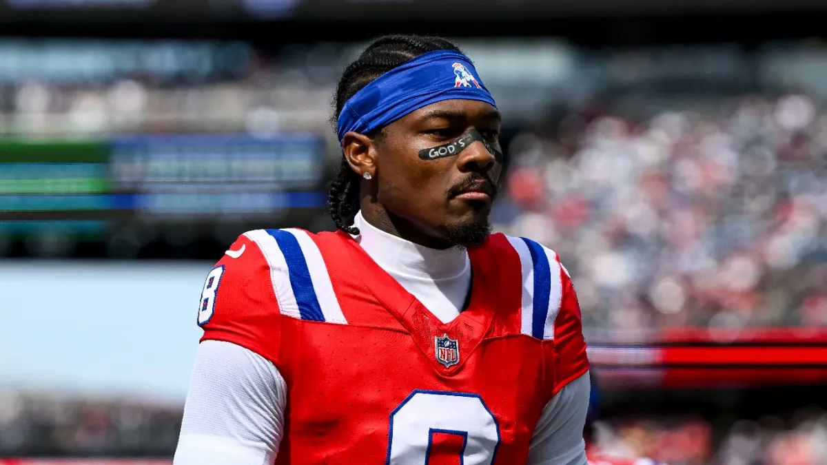 Patriots WR Stefon Diggs ‘reinventing himself’ in new role – NBC Sports ...