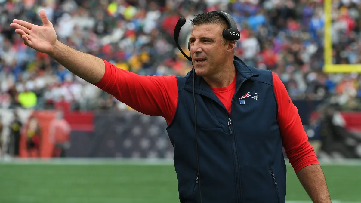 Mike Vrabel issues challenge to Patriots after loss to Raiders – NBC ...