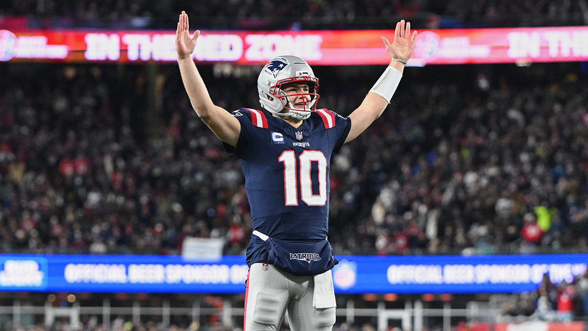 Where Drake Maye’s 2025 MVP-caliber season ranks in Patriots history ...