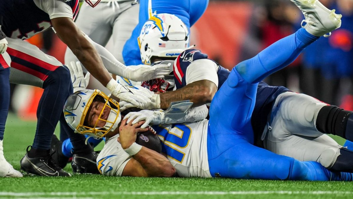 Patriots defense makes statement, humiliates Chargers in AFC Wild Card ...