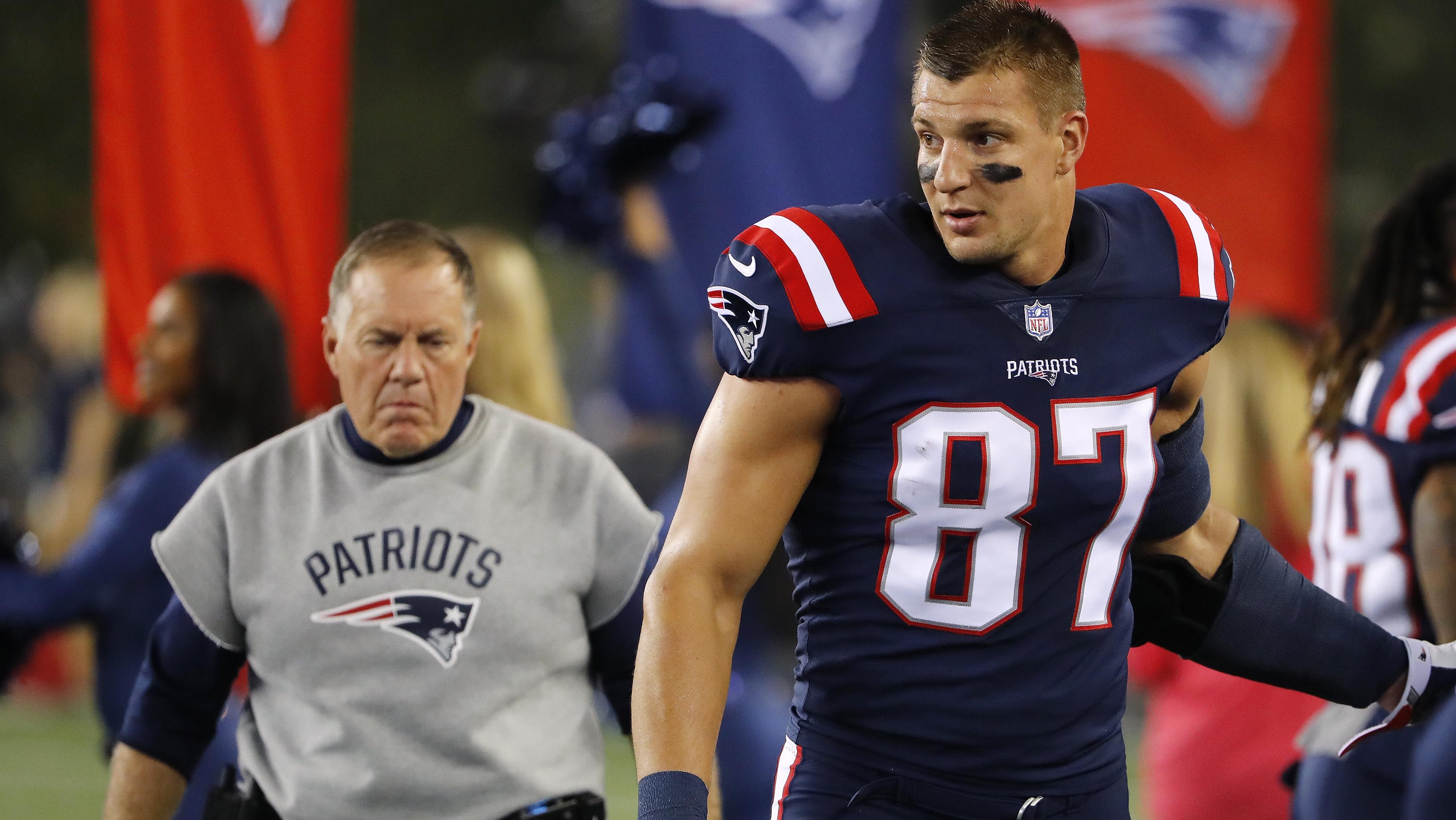 Tom Brady, Rob Gronkowski react to Bill Belichick Hall of Fame snub ...