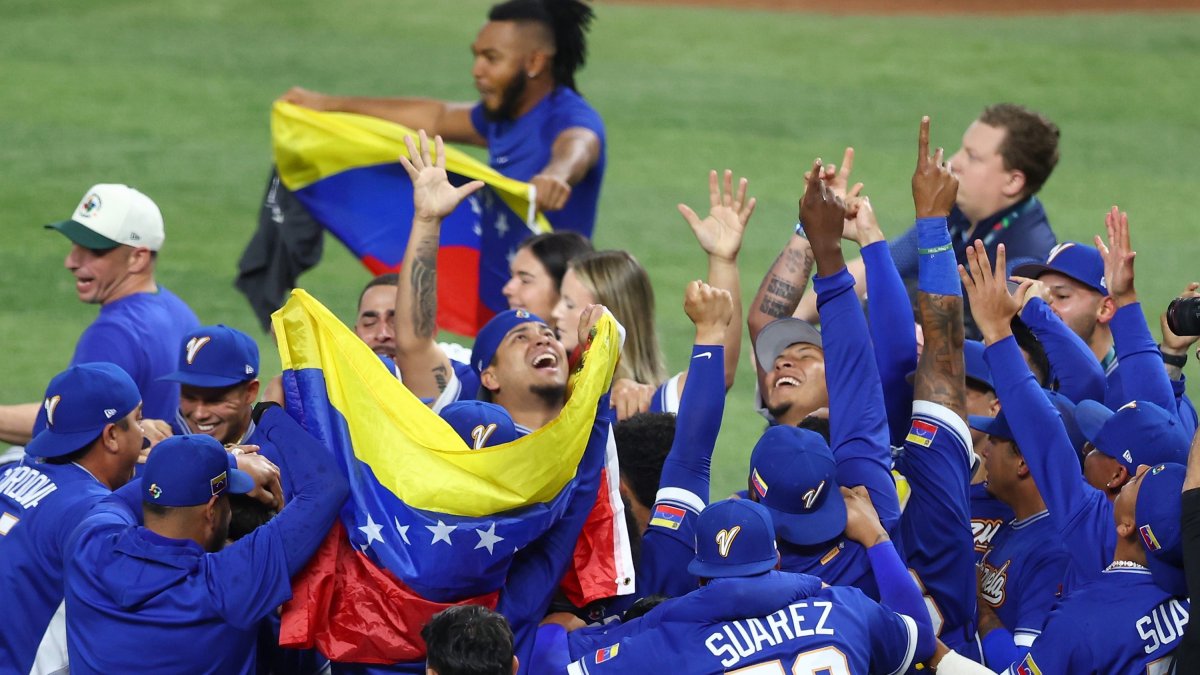 Venezuela stuns Team USA 3-2 to win first World Baseball Classic – NBC ...
