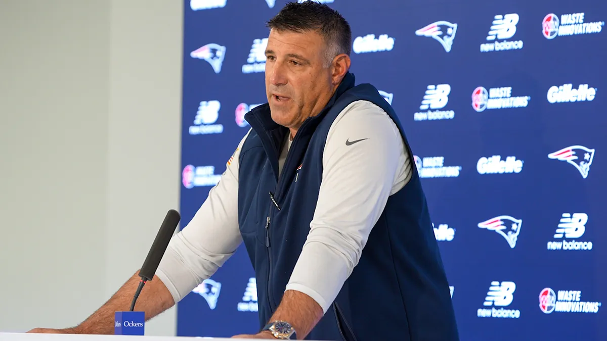 Mike Vrabel addresses Dianna Russini photos, reflects on ‘difficult ...