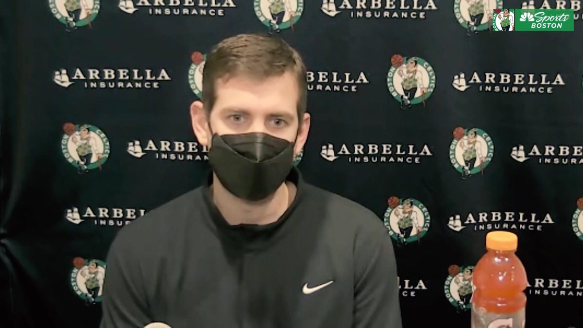 Brad Stevens: We tried everyone on Trae Young – NBC Sports Boston