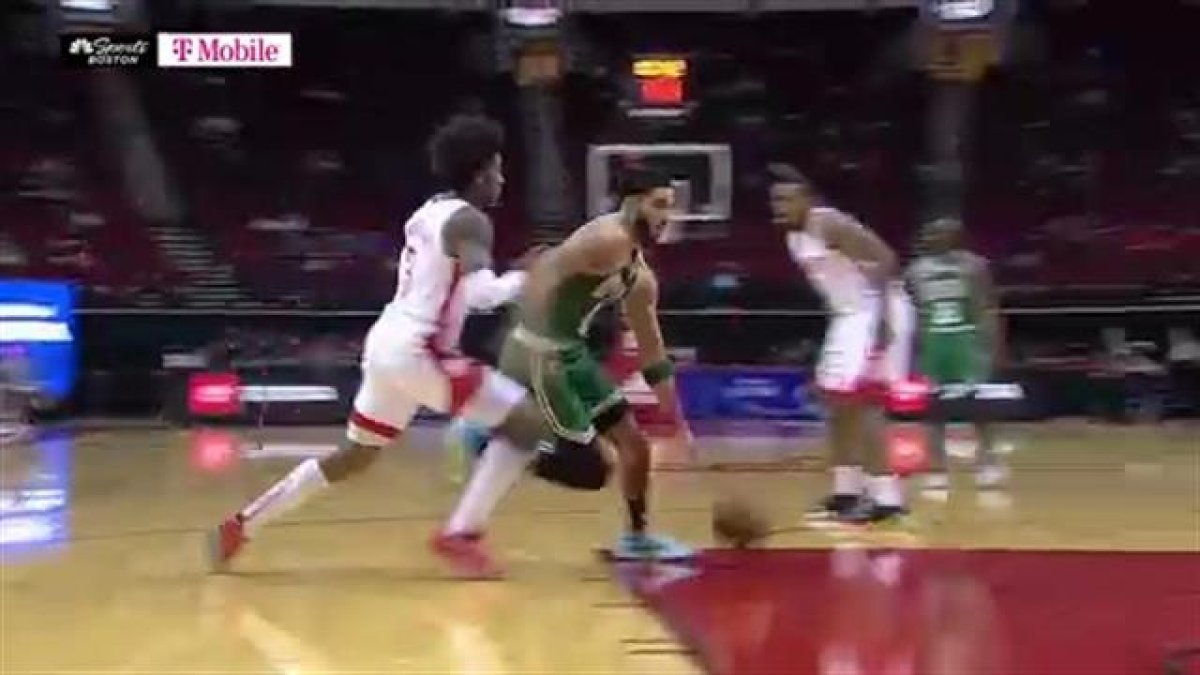 Jayson Tatum drops the sweet finger roll vs the Rockets – NBC Sports Boston
